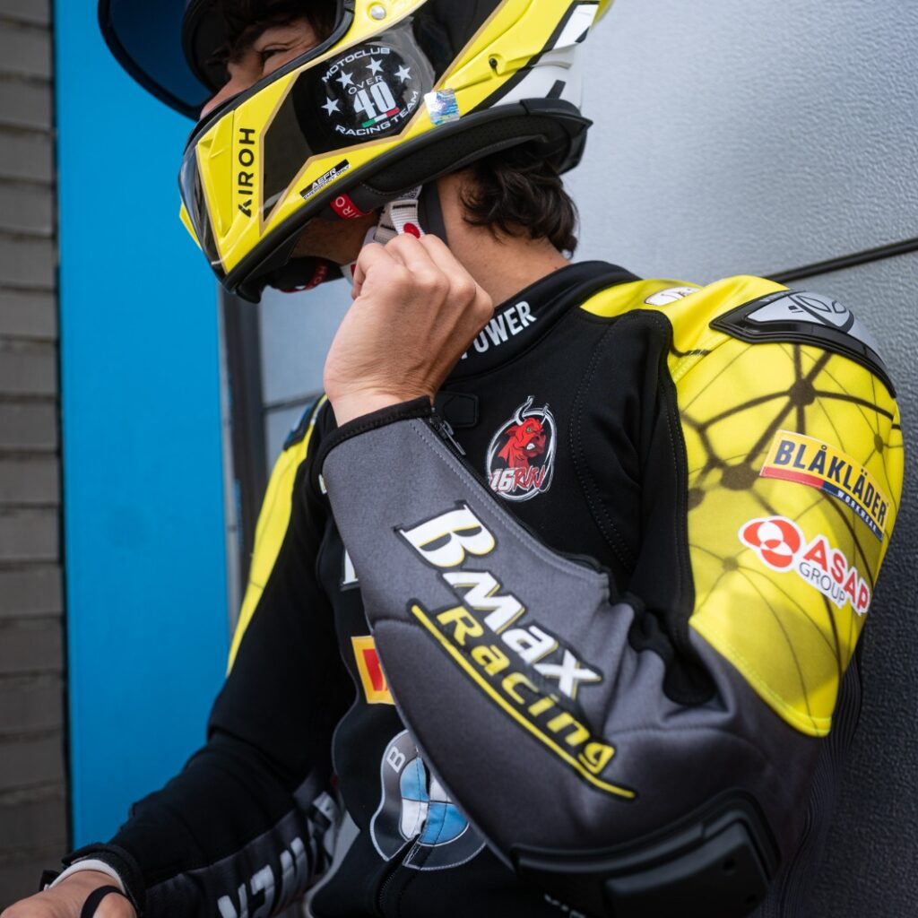 Gabriele Ruiu / - IT | Blåkläder